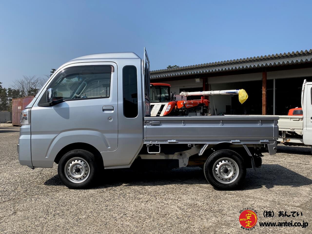 ダイハツハイゼットトラック660 ジャンボ SAIIIt 3方開 4WD ⚙ 中古農機具専門店 - (株) あんてい